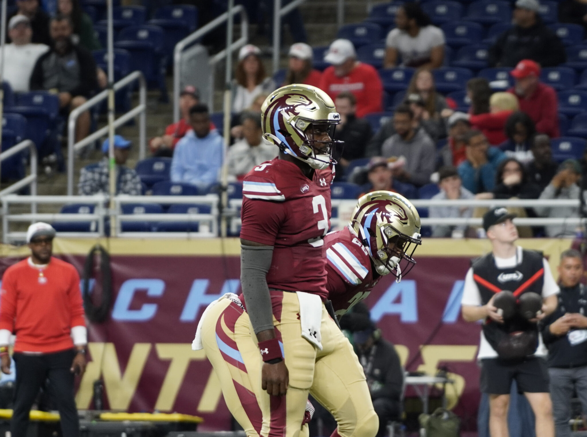 Blockbuster Signing: Winnipeg Blue Bombers Sign QB Bryce Perkins, UFL MVP
