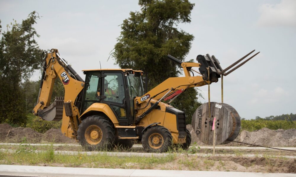 Exploring the Cat 420 Backhoe