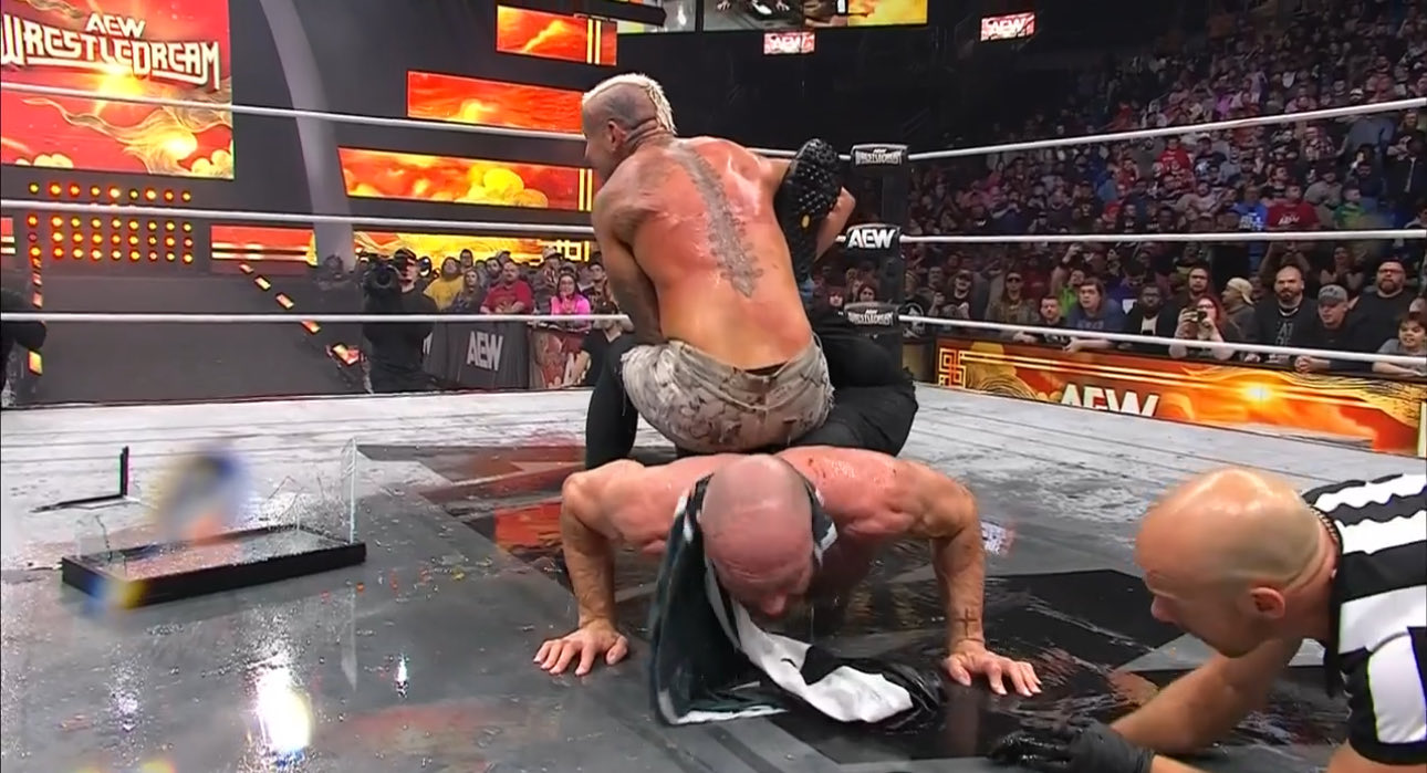 Former AEW Coach Sarah Stock Blasts Jon Moxley vs. Darby Allin ...