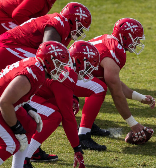 DC Defenders C Jon Toth Signed By Cleveland Browns