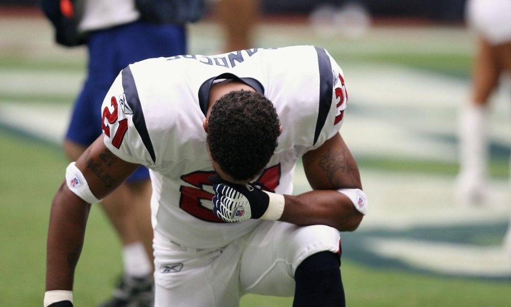 Lung-Related Issues a Football Player Should Be Aware of