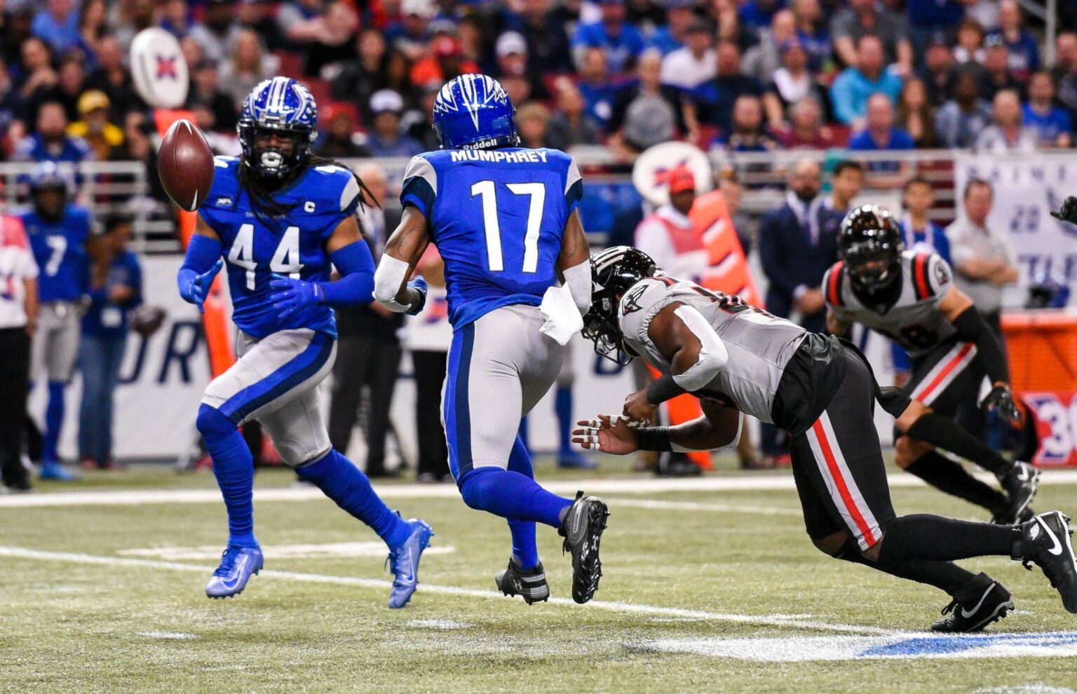 How XFL Fans Are Staying Engaged in the Offseason with Virtual Football ...